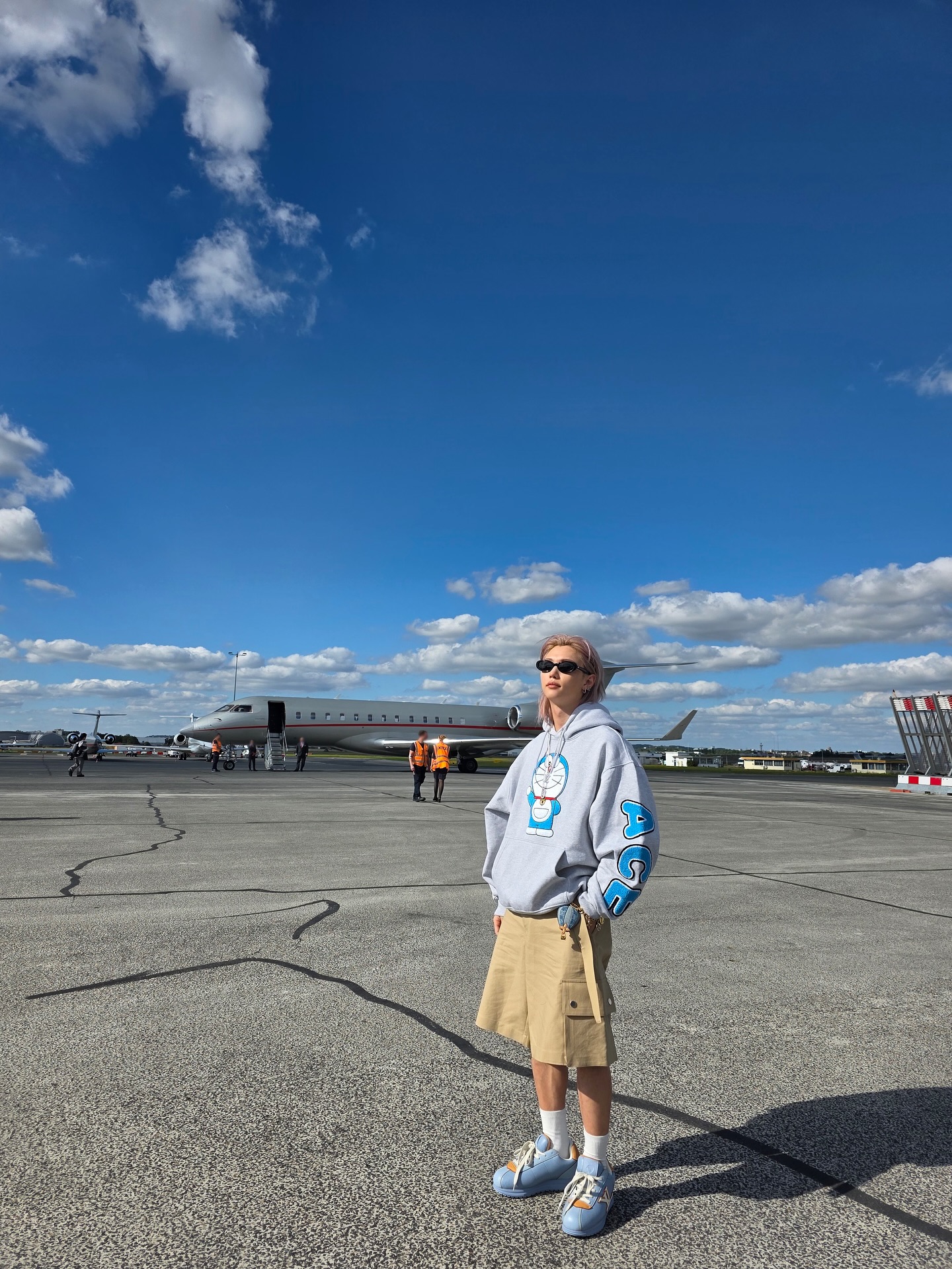 Traveling with Doraemon: Felix's Y2K Casual Style on the Runway